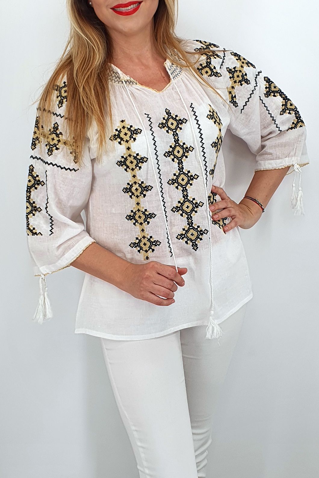 Ie Traditionala Carina 2 - Ie Traditionala