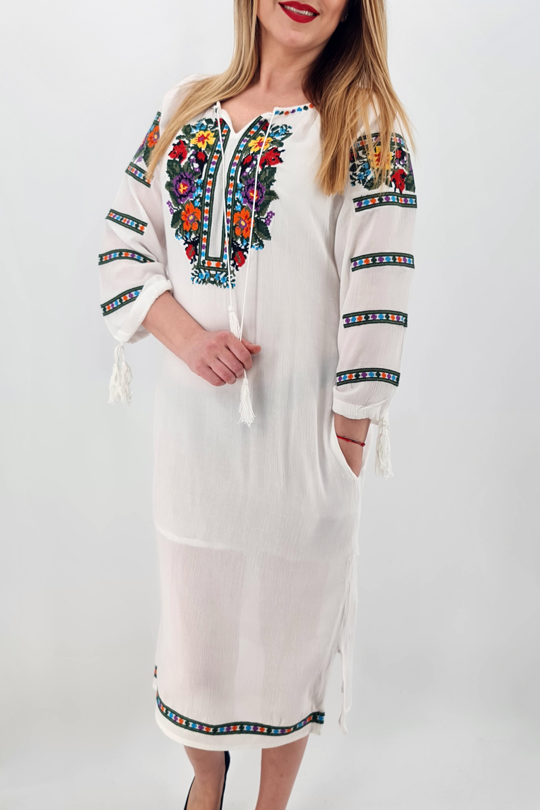 Rochie Traditionala Ariana - Ie Traditionala